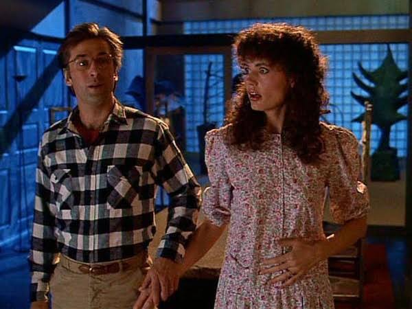 Bukan Villain, 5 Hantu Ini Justru Bikin Kamu Enggak Bakal Parno ...